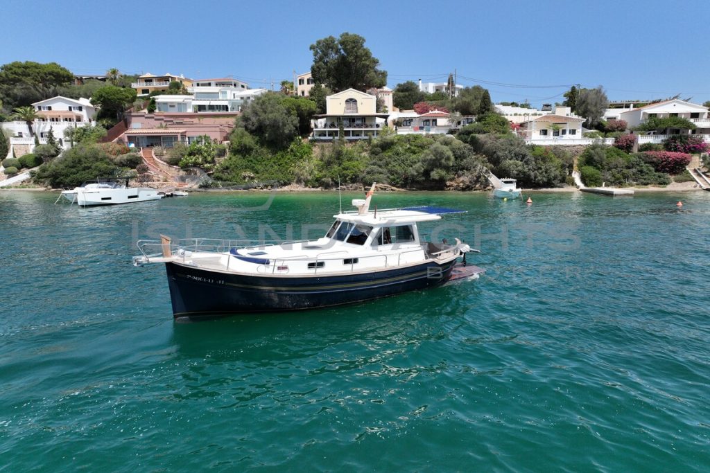 MENORQUIN 120 HT *Sold - Venta, charter y alquiler de barcos en Menorca